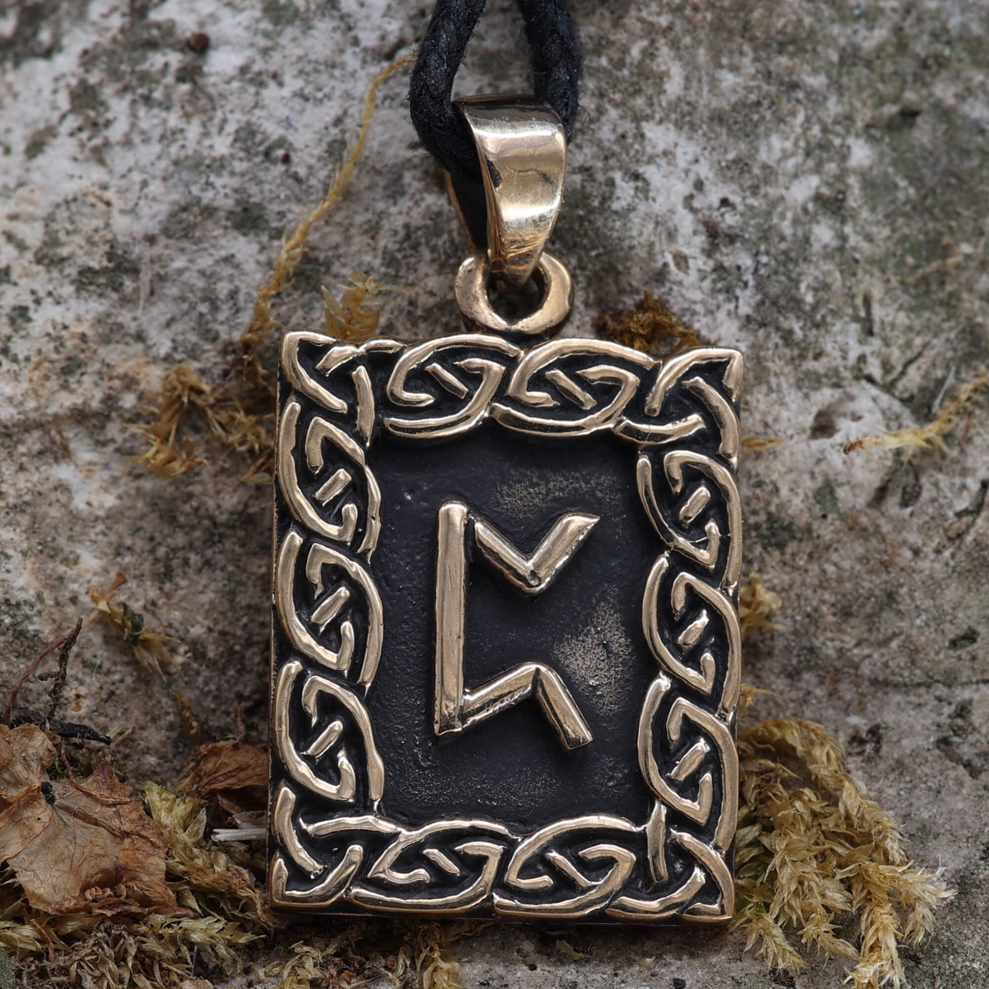 Buy Perthro Rune Bronze Jewelry Wholesale – Grosshandel Drachensilber